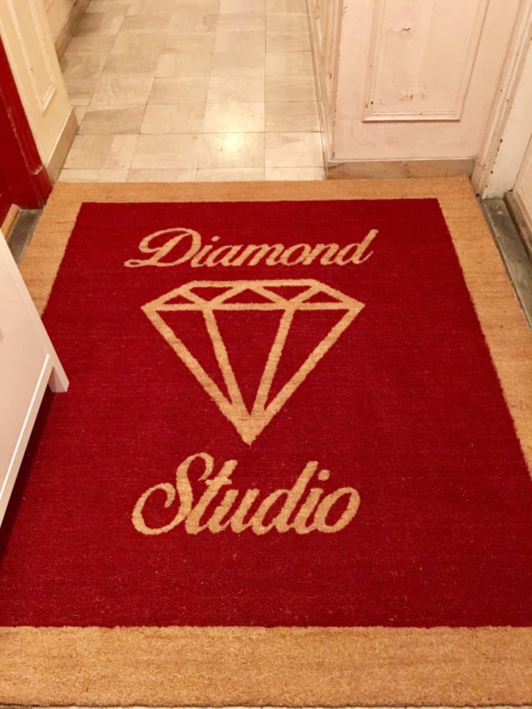 Diamond Studio - Heejin Diamond